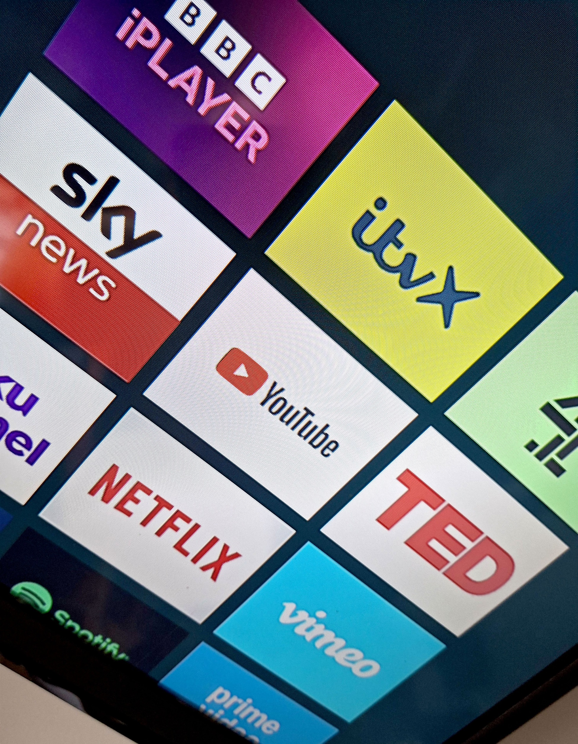 VK wil dat internationale streamingdiensten moeten voldoen aan dezelfde ...