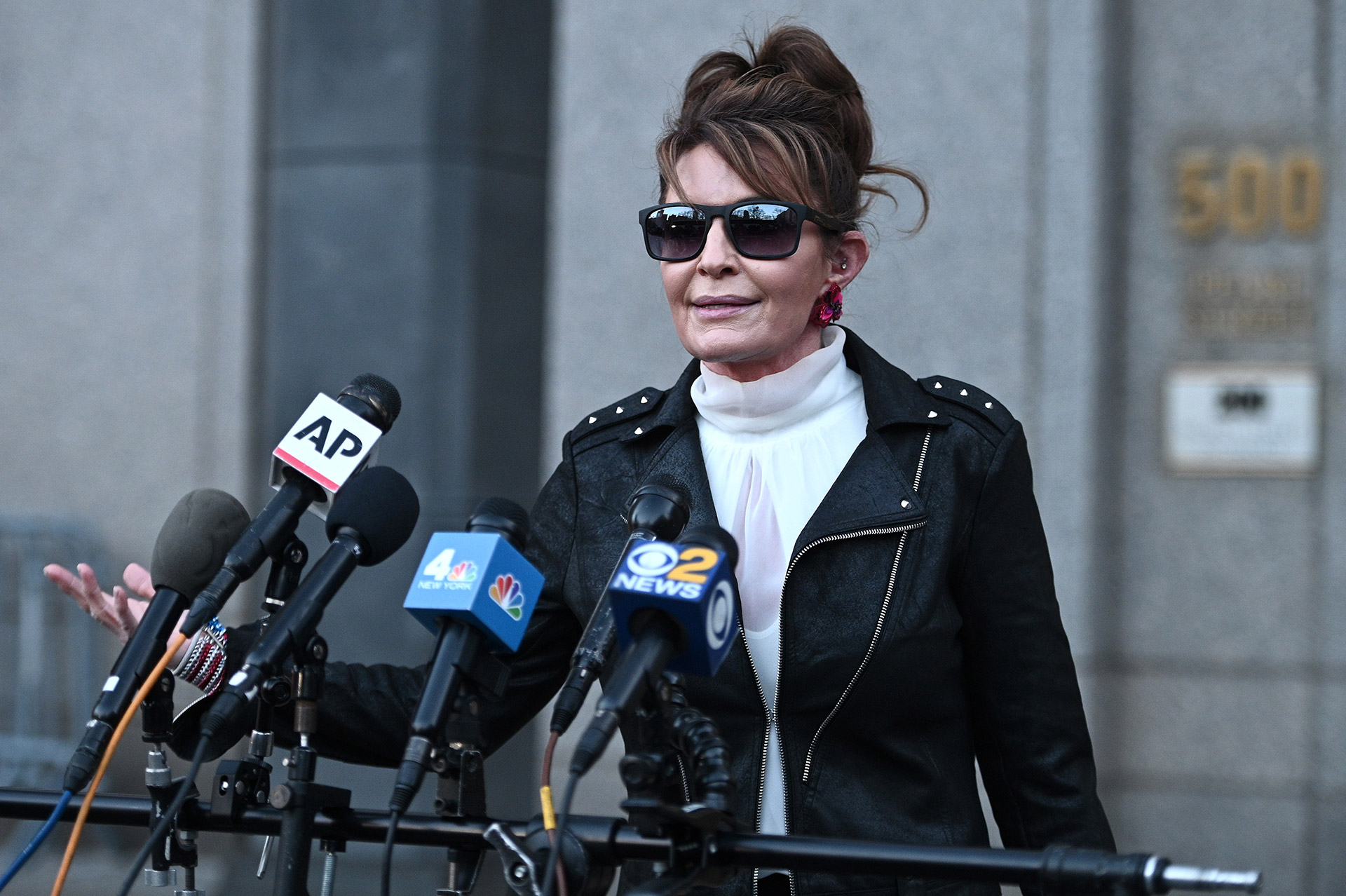 Slepende smaadzaak Sarah Palin versus New York Times draait uit op ...